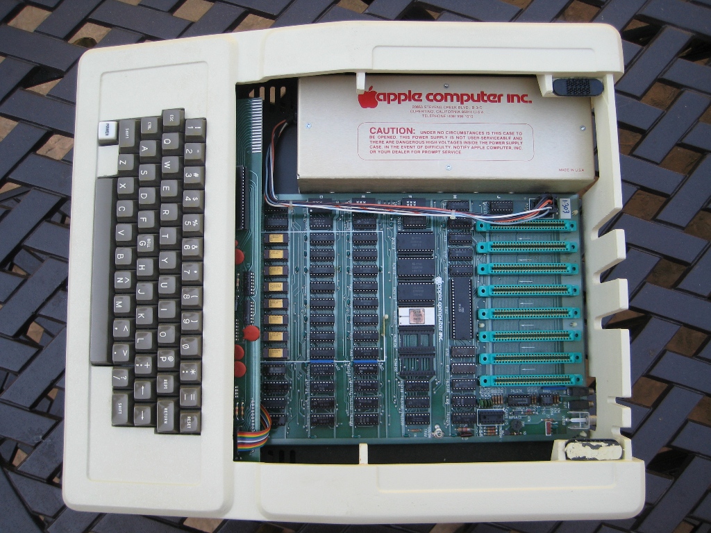 Microcomputers – The Second Wave: Toward A Mass Market – Creatures of ...